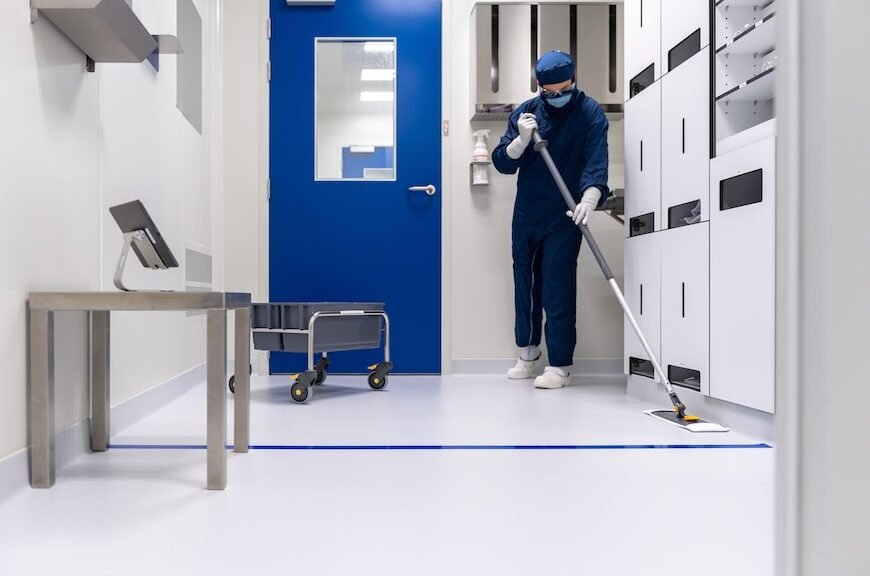 Cleanroom Essentials: Tools for Optimized Environments - Geeks Around World